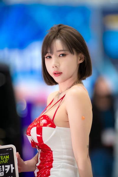 Song Ju Ah 송주아 2022 Auto Salon Week 220916 Tumbex
