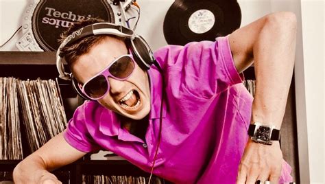 DJ Looping est l invité de Bang Bang Mouv