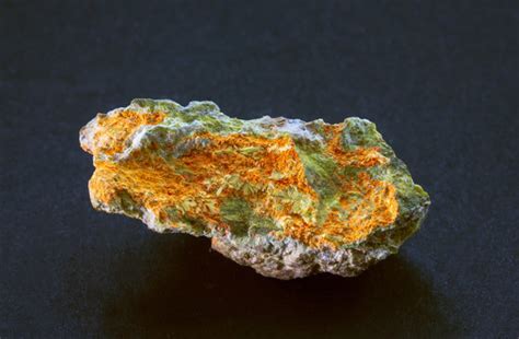 Acicular Bilder Durchsuchen 805 Archivfotos Vektorgrafiken Und Videos Adobe Stock