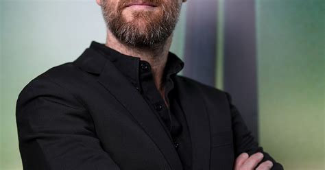 Hootsuite CEO Offensive Tweet Sex Hotline Reporter