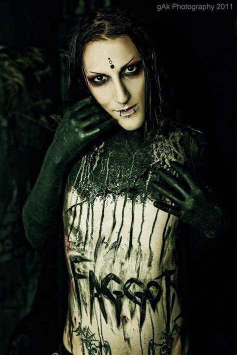 Pin By Liss On Art References Chris Motionless Makeup Motionless In White Chris Motionless