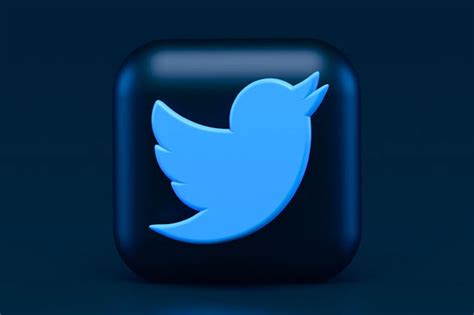 twitter down for thousands of users report