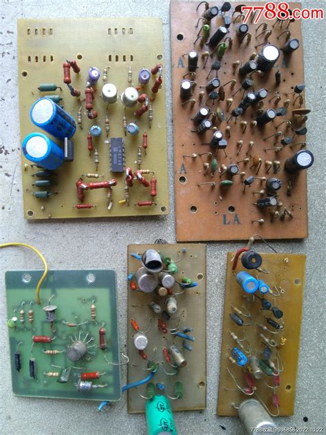 一堆老电路板 收音机 湘北收藏【7788收藏 收藏热线】