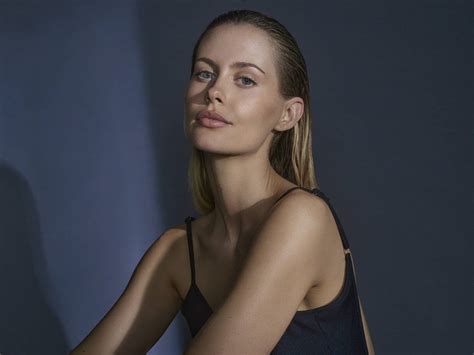 Sophie C Model Wink Models