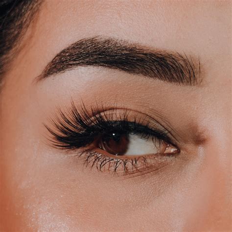 Chicana Luxury Silk Lashes Chula Beauty