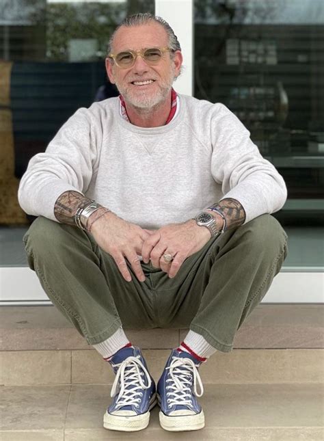 Lived In Older Style Cool Dad Outfits Men Older Mens Fashion