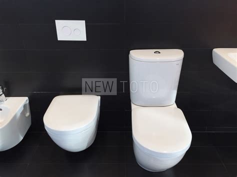 Унитаз подвесной TOTO NC VC100N + CW762Y купить в Москве.