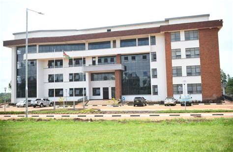 Kenyatta University Mama Ngina University College Courses Fees