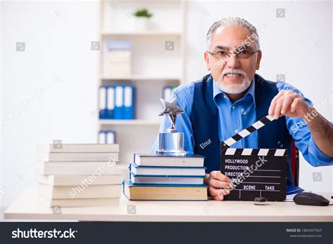 Writing Award Winning Movie Script Over 5 Royalty Free Licensable