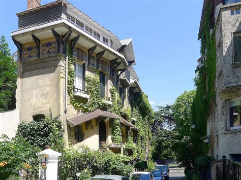 Balade à Paris Dans Ce Quartier De La Capitale Certaines Maisons