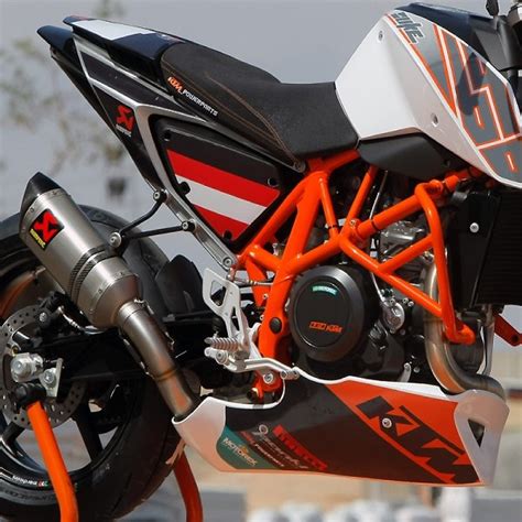Ktm Akrapovic Slip On Line Exhaust 690 Duke 2013 2019 Ktm Twins