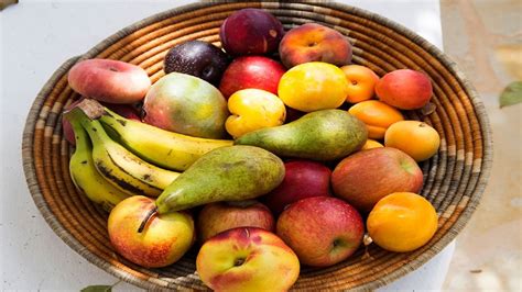 5 فواكه تساعد على إنقاص الوزن