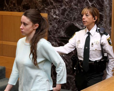 Fla Judge Moves Jurors In Casey Anthony Murder Case The New York Times