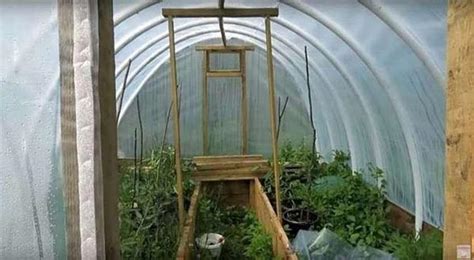 Простая теплица из пластиковых труб своими руками фото