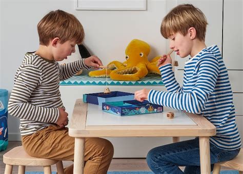 ИКЕА ЈА ПОВЛЕКУВА ПОПУЛАРНАТА ИГРА ЗА ДЕЦА Гласот на Европа