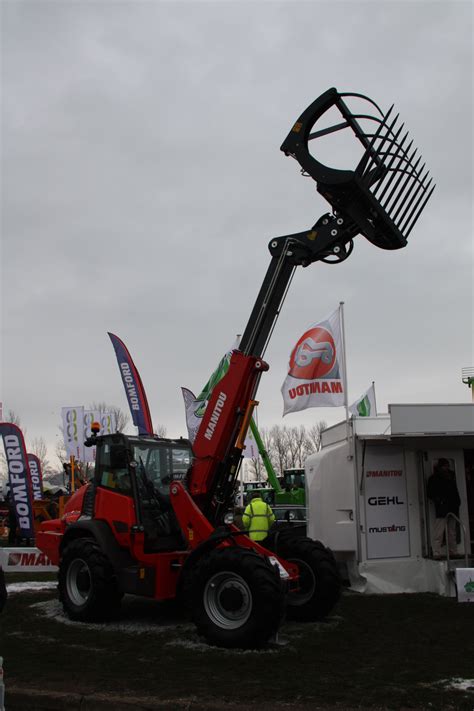 Manitou Tractor Construction Plant Wiki The Classic Vehicle And Machinery Wiki