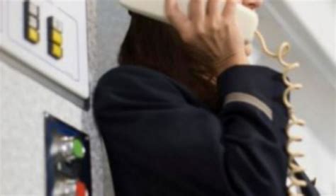 Vjen Nga Arkat Që Përdoren Për Transportin E Trupave” Kujdes Nëse