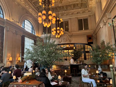 Swan Room — A Girls Guide To Drinking Alone