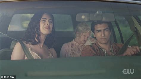 Riverdale ENDS With Wild Time Traveling Finale Revealing Betty Archie Veronica And Jughead