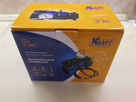 Компрессор KRAFT KT 800034 ECO V-35L, 35 л/мин в сумке, 3 насадки ...