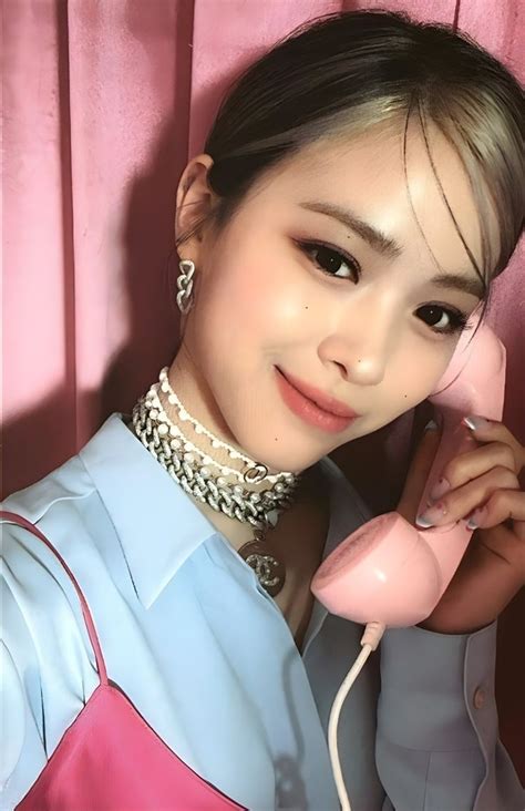 ITZY CRAZY IN LOVE Photocard Ryujin