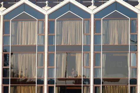 Chinese Man Jumps Through Hotel Window After Argument With His