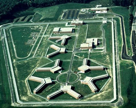 Macomb Correctional Facility The Prison Direct