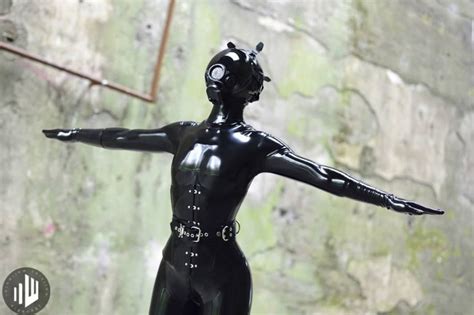 Blursedt Pose Scrolller