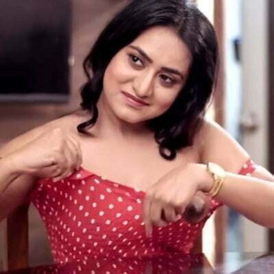 Jills Mohan Wiki Height Weight Body Measurement Boyfriend