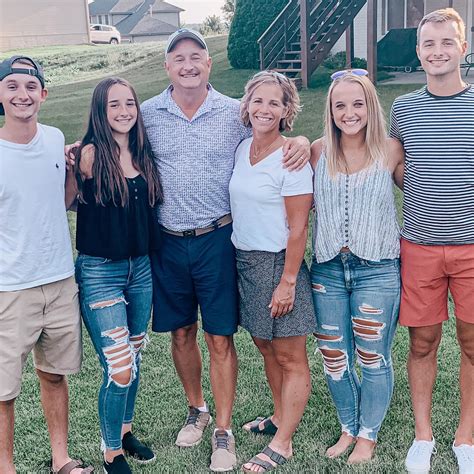 Kalli Locklear Kallilloocklear • Instagram Photos And Videos