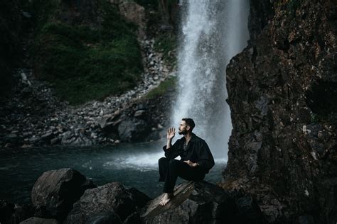 Jared Mitchell And The Wingtips