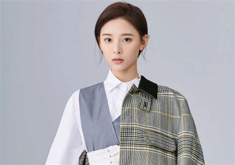 Liu Zhiwei 刘芷微 Cpophome