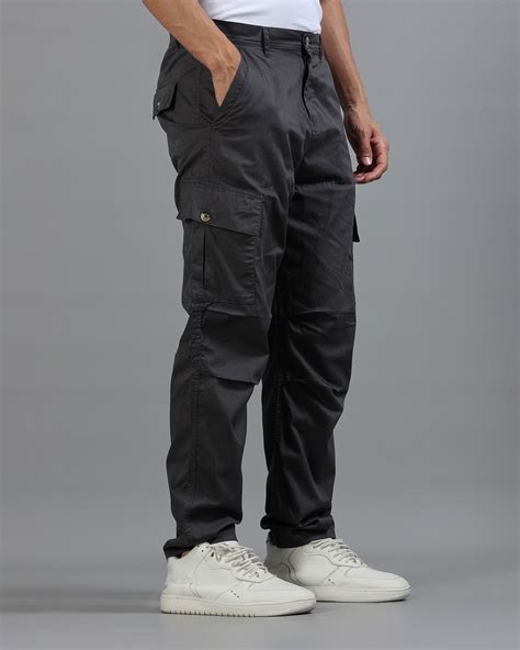Buy Men S Dark Grey Relaxed Fit Cargo Pants Online At Bewakoof
