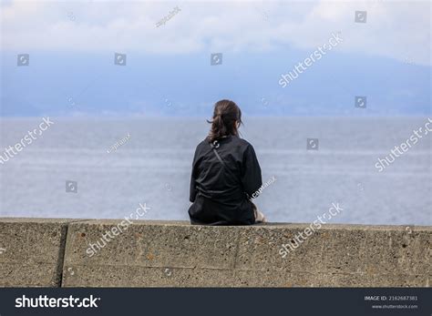 6 662 여자뒷모습 이미지 스톡 사진 및 벡터 Shutterstock