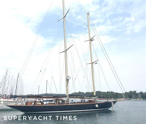 The J Class Endeavour And Royal Huisman