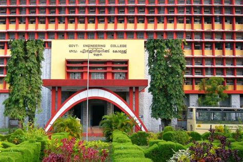 Gec Thrissur Admission Fees Courses Placements Cutoff Ranking