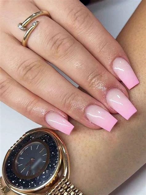 Комплект Разкошни Press On Изкуствени Нокти 24 броя Изискан Маникюр Нежно Розов Цвят Омбре