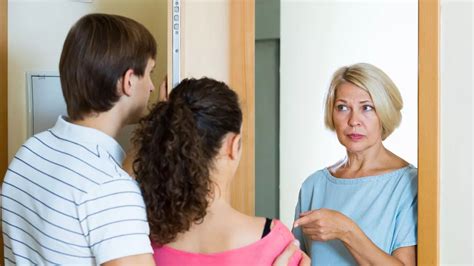 My Entitled Neighbour Demands I Clean Her Home For Free Ill Help