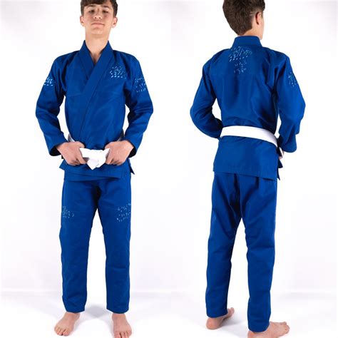 Brazilian Jiu-Jitsu Kimonos for Beginners and Competitors