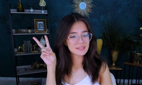 Are There Are Nudes Of This Webcam Girl Dianaryan 15 Replies