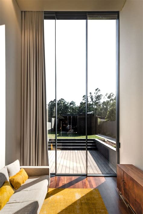 Minimal Windows HOOG Design Exclusive Living Inspiration