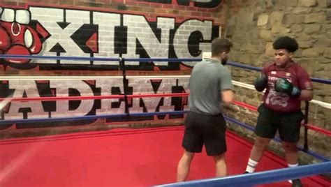 Anth Ornsby Pro Boxer On Linkedin Bit Of Padwork With With Jayden