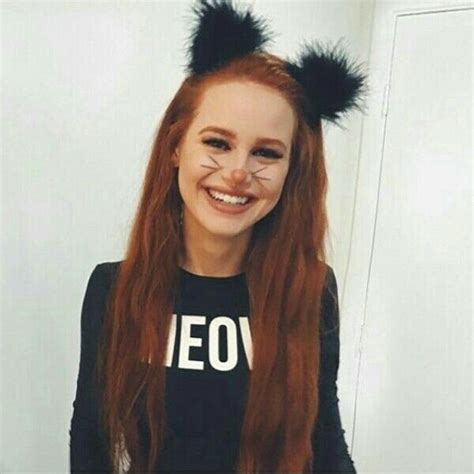 Pin de Bi en ⇝ ραcкѕ | Celebridades, Famosos, Hermosas celebridades