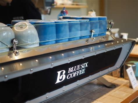 New 613 金 【国立競技場】自然の中で味わう美食。「blue Six Coffee」のアートのよう 林 美帆子5 La