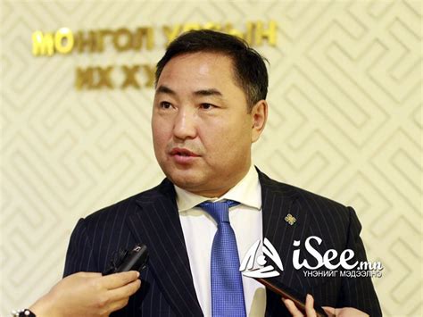 Малчид хувиараа тэтгэвэр төлөгчдийн сэдвээр Б Пүрэвдорж мэдээлэл хийж байна Isee Mn