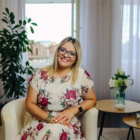 Dr Nagy Simon Zsófia ügyvéd és Mediátor