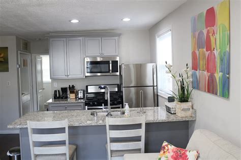 Renovated One Bedroom Apt In Historic District