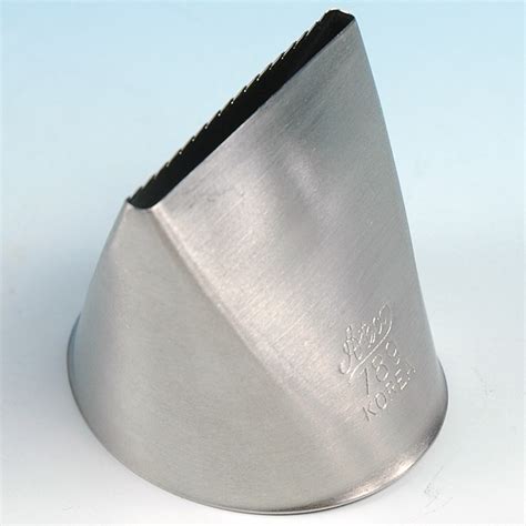 Cake Icer Bag With Icing Tip A 3025and789