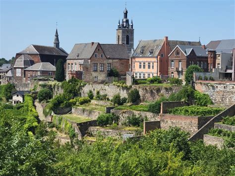 Cest Lété On Prend Lair à Thuin Des Jardins Suspendus Pleins De