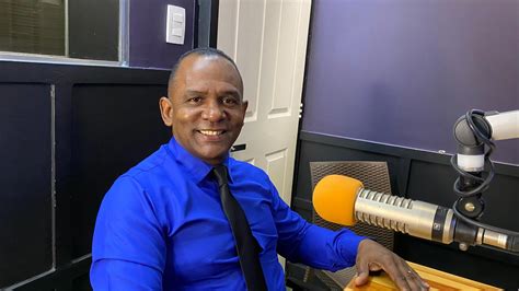 Transporte Corporativo Abello Viaje Cómodo Y Seguro